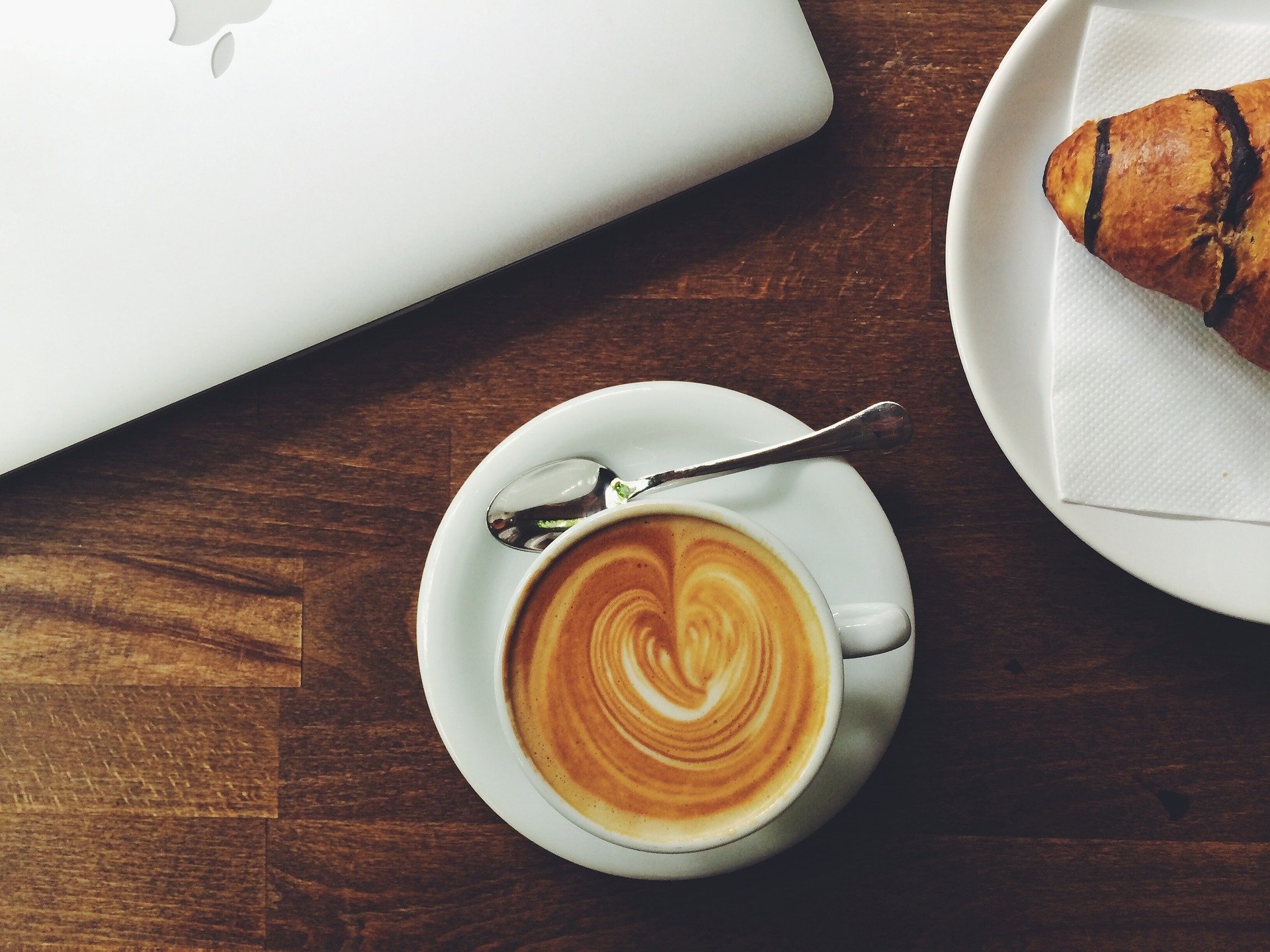 The Ultimate Guide to 5 Different Types of Coffee in Europe ...