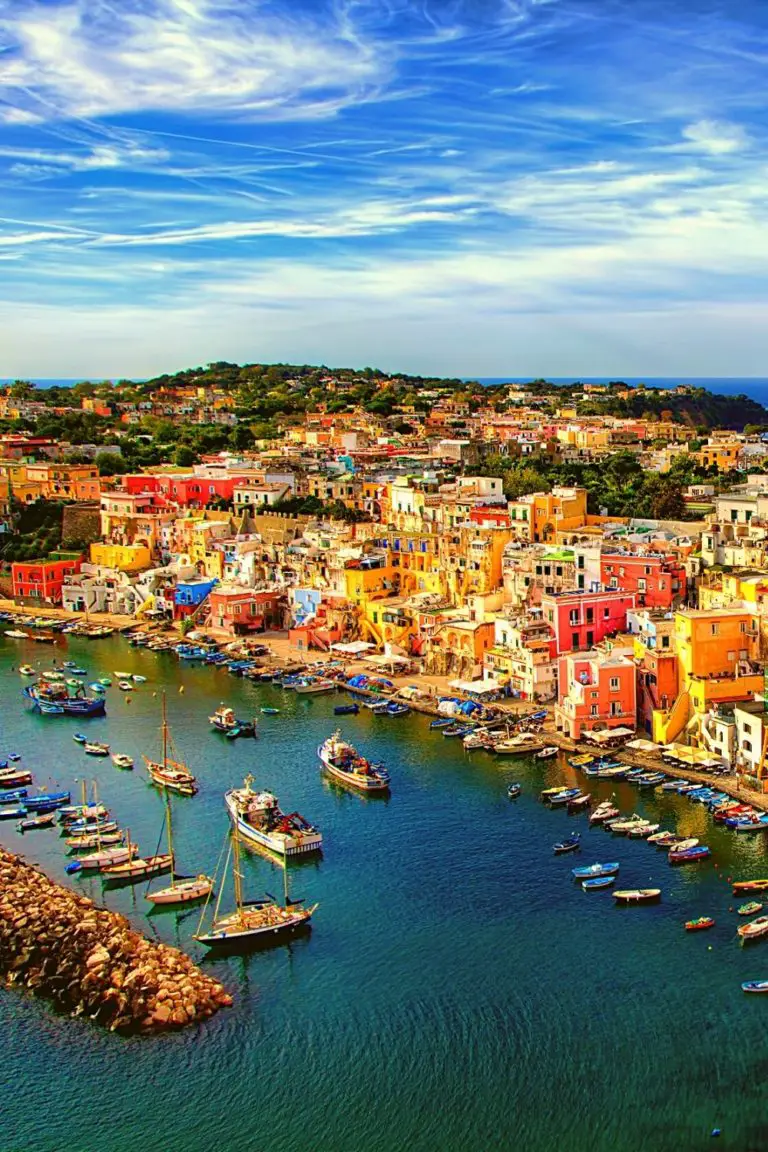 10 Amazing Destinations and Best Places to Visit in Southern Italy