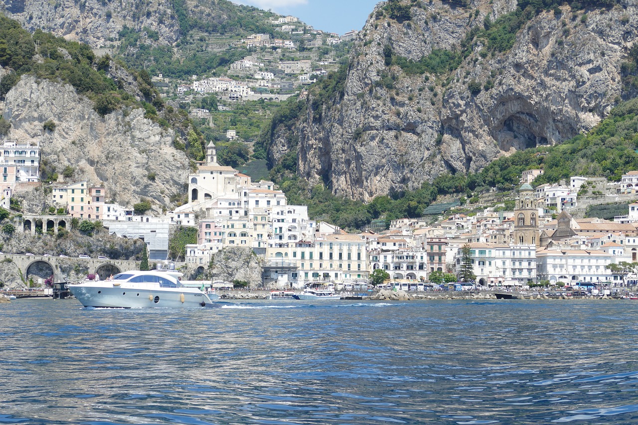 5 Most Beautiful Amalfi Coast Towns & Best Places to Visit on Amalfi Coast